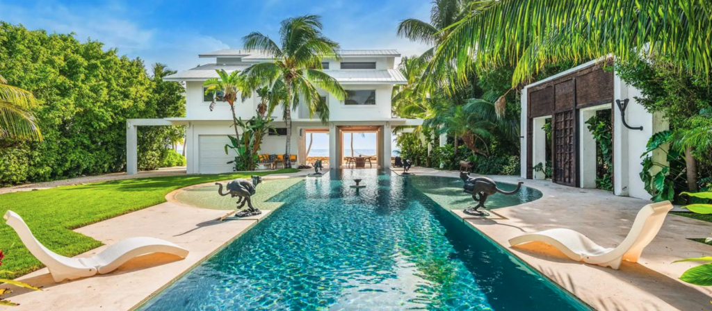 The Oasis - Paramount Realty USA